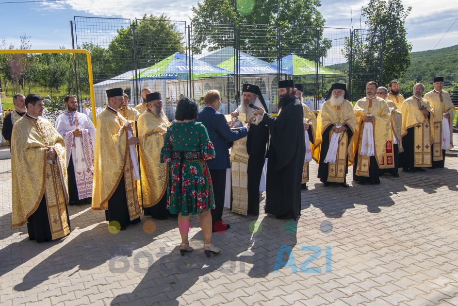 Clinica medicală Sfântul Nicolae s-a deschis oficial, azi, la Botoșani ...