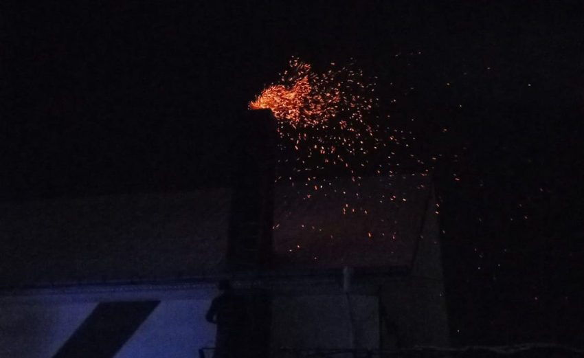 Curățați coșurile de fum! O casă a fost în pericol să ia foc